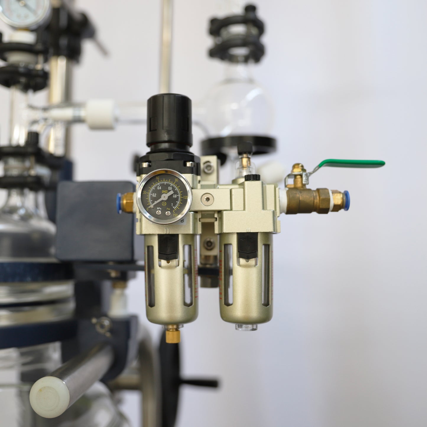 50L Chemical Lab Jacketed Glass Reactor Vessel with Digital Display for ...